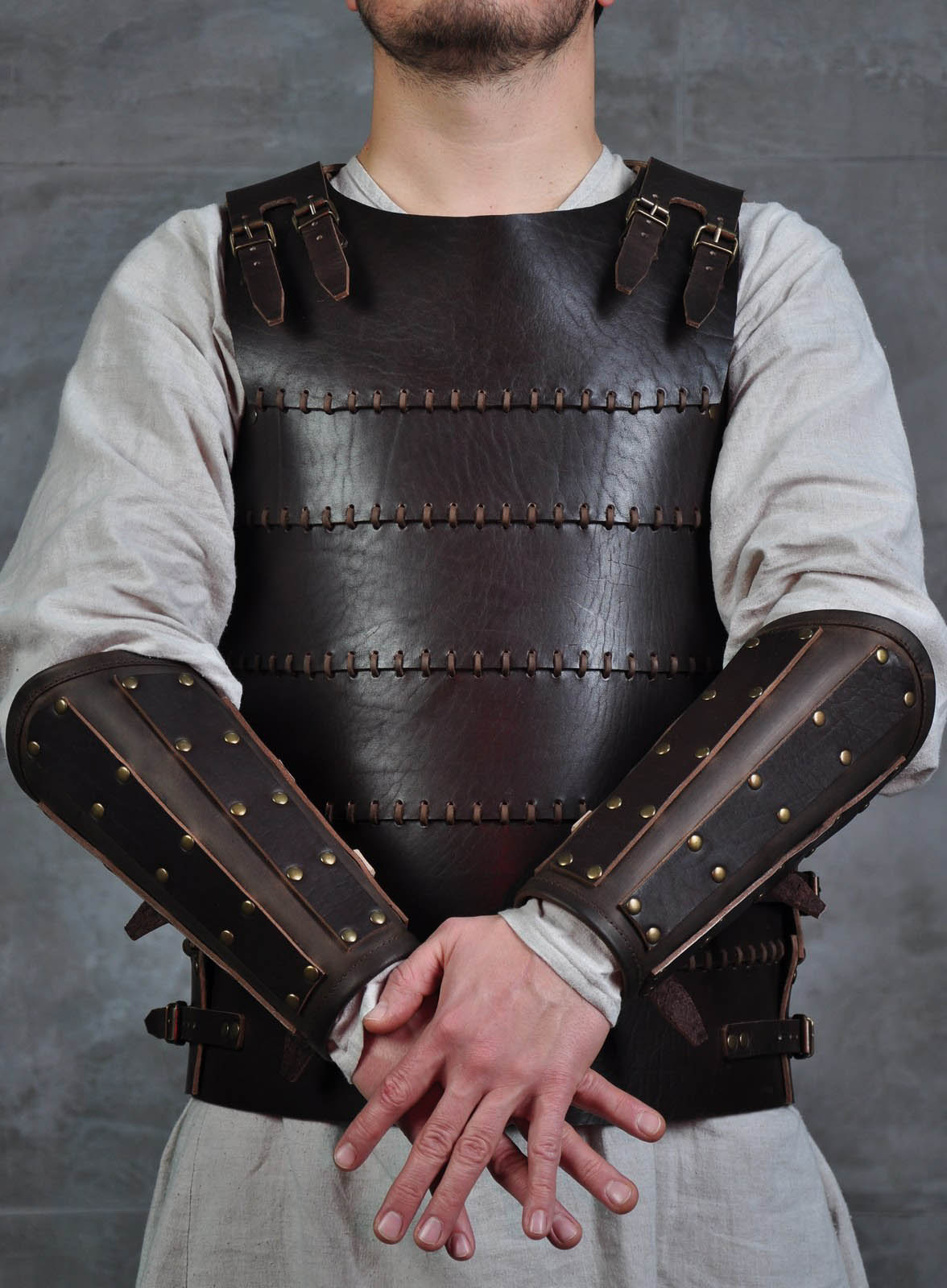 Leather armor costume in style of Bëor the Old