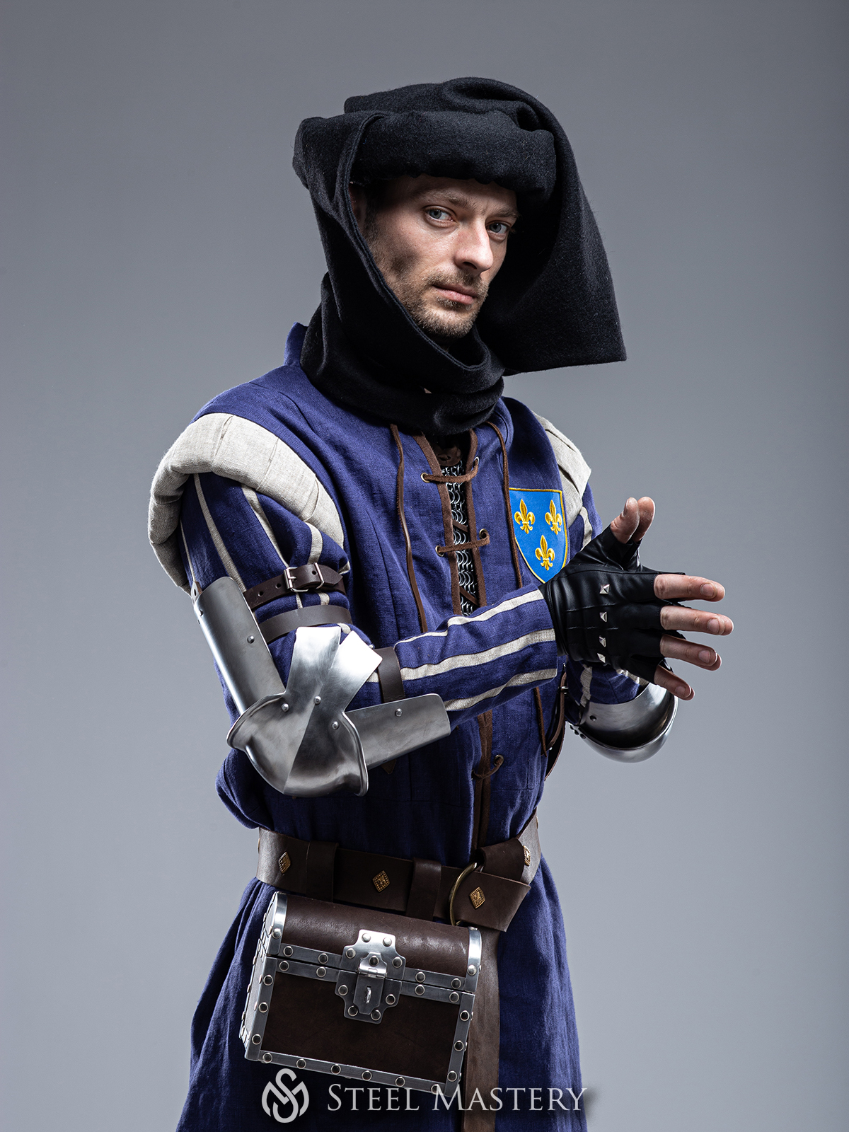 Vernon Roche's Blue Stripes Outfit (world of "The Witcher 3: Wild Hunt)