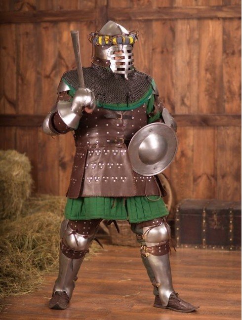 Helmet bascinet with Wolf ribs visor