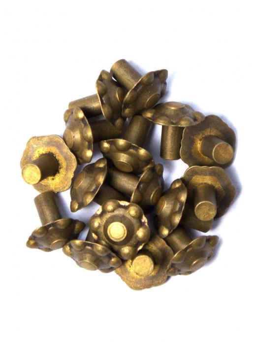 Plate armour maintenance — brass and steel rivets | Steel Mastery