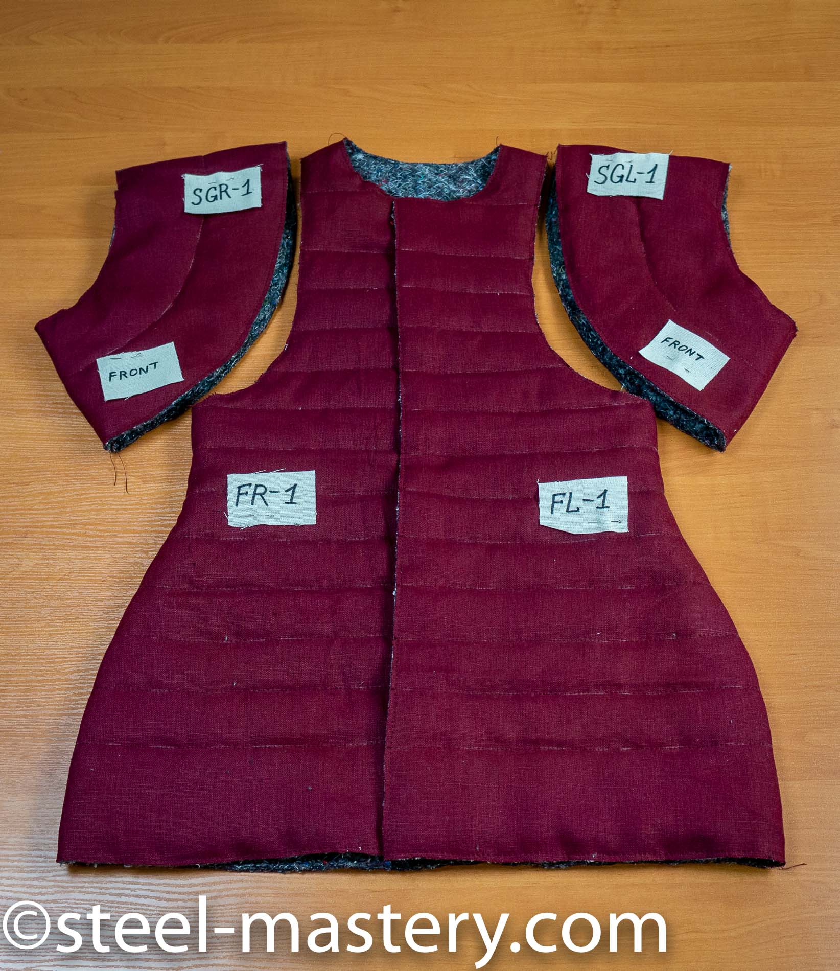 How to sew gambeson - pourpoint of Charles de Blois