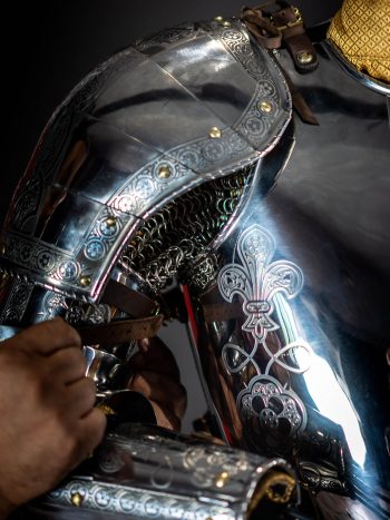 Manual for assembling of full-plate armor or transformation from ...