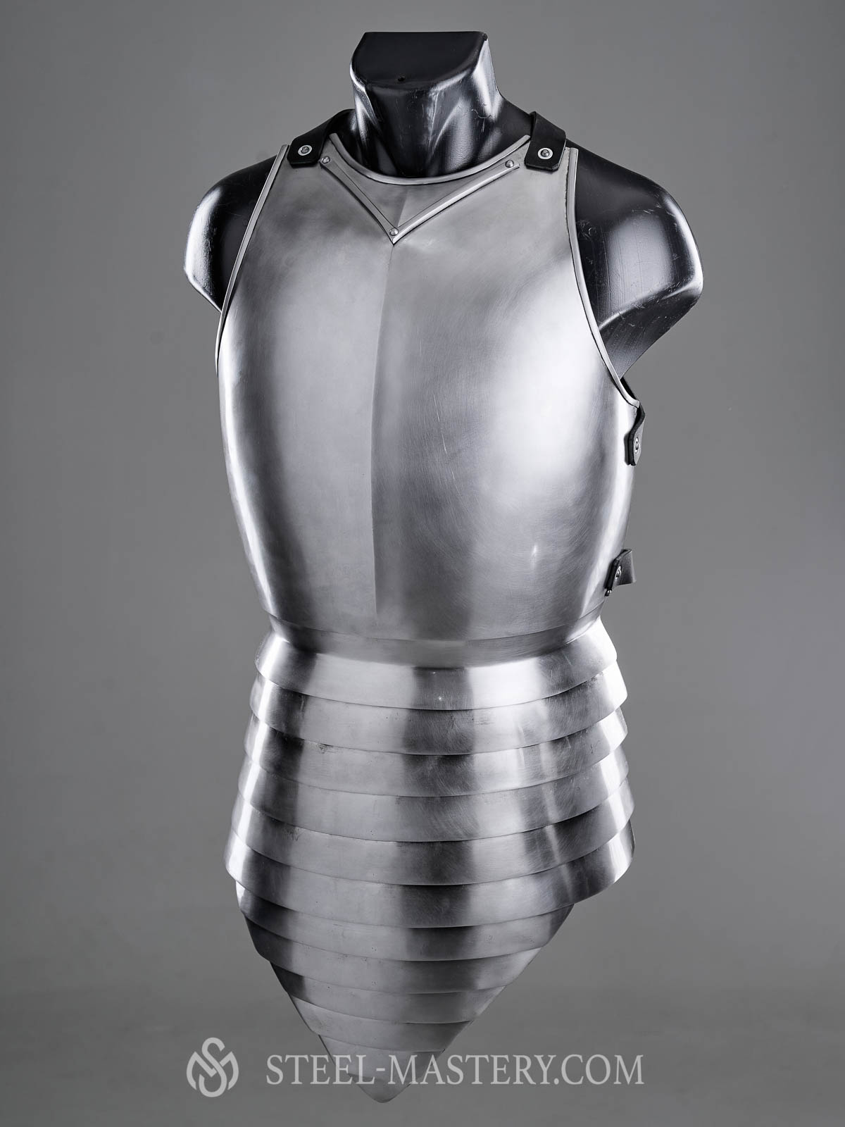 Plate armor Photogallery made by Steel-mastery.com