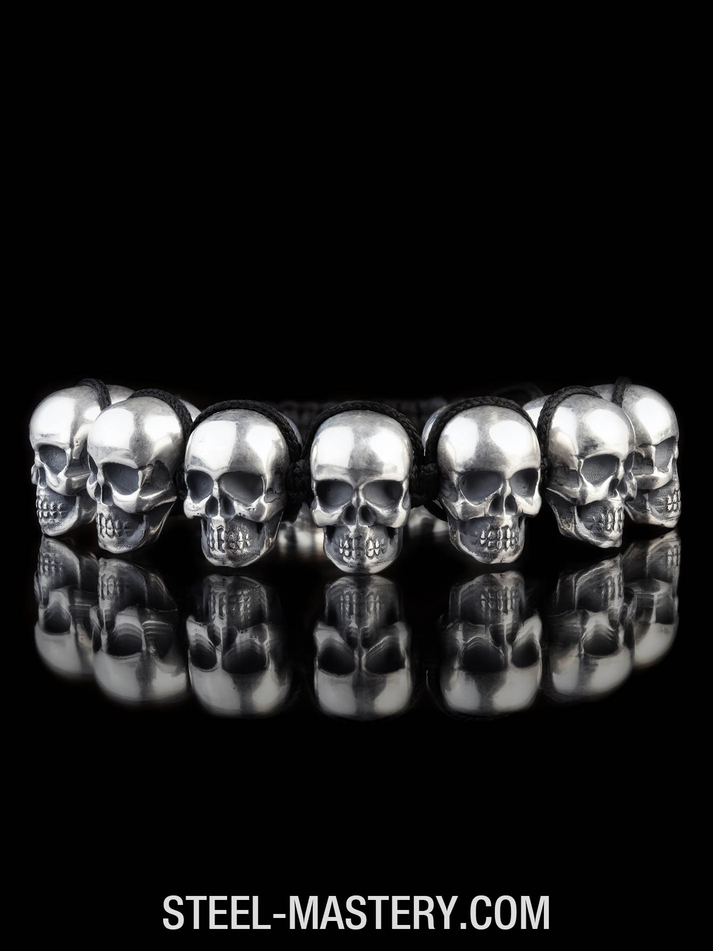 Skull bracelet