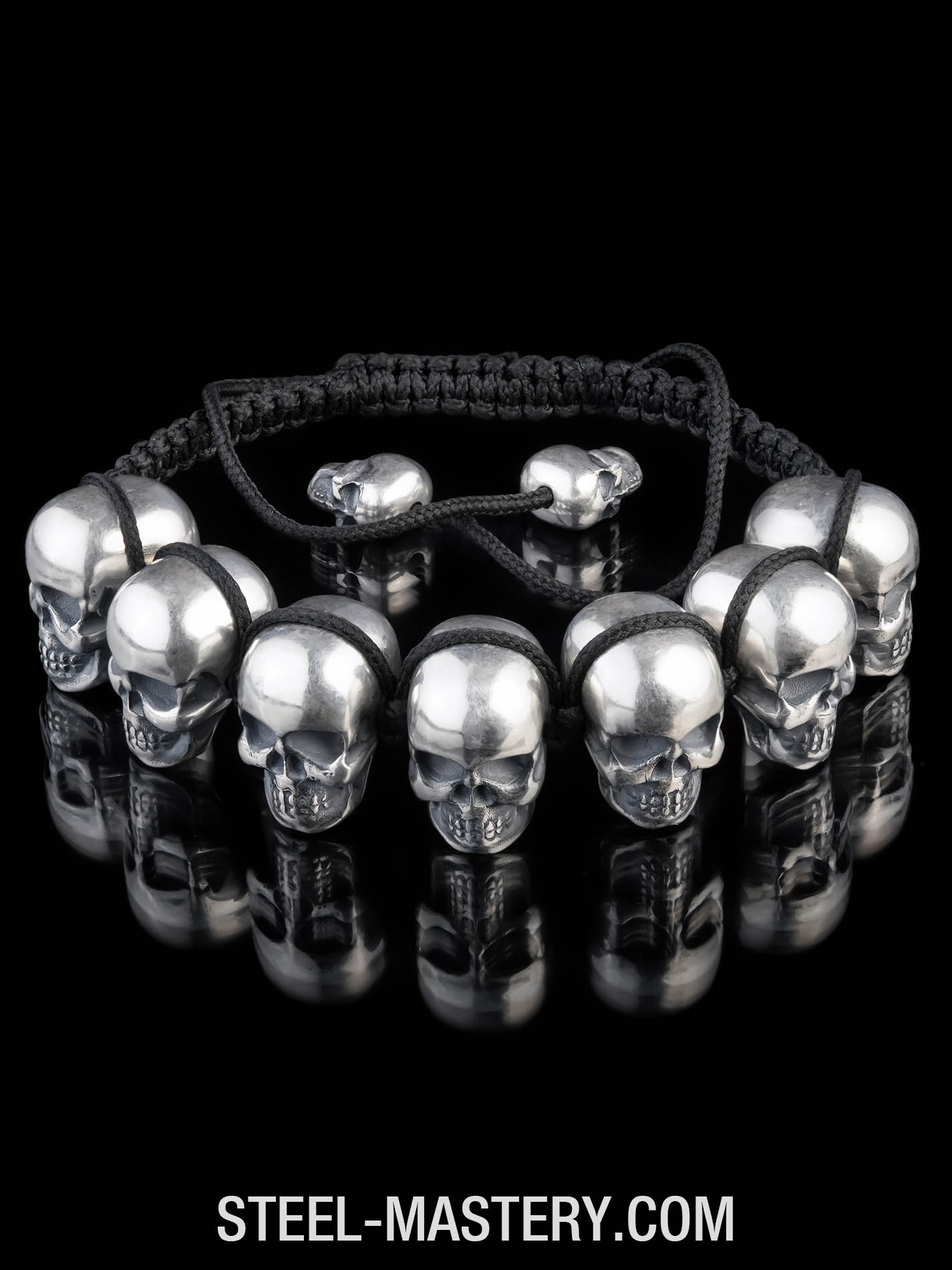 Skull bracelet