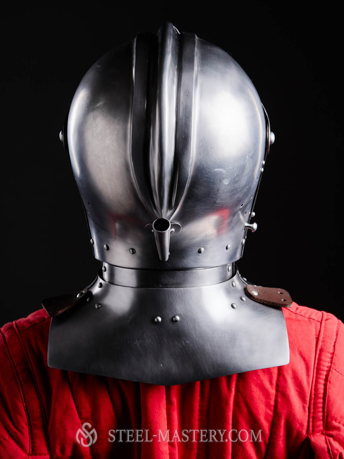 Plate armor Photogallery made by Steel-mastery.com