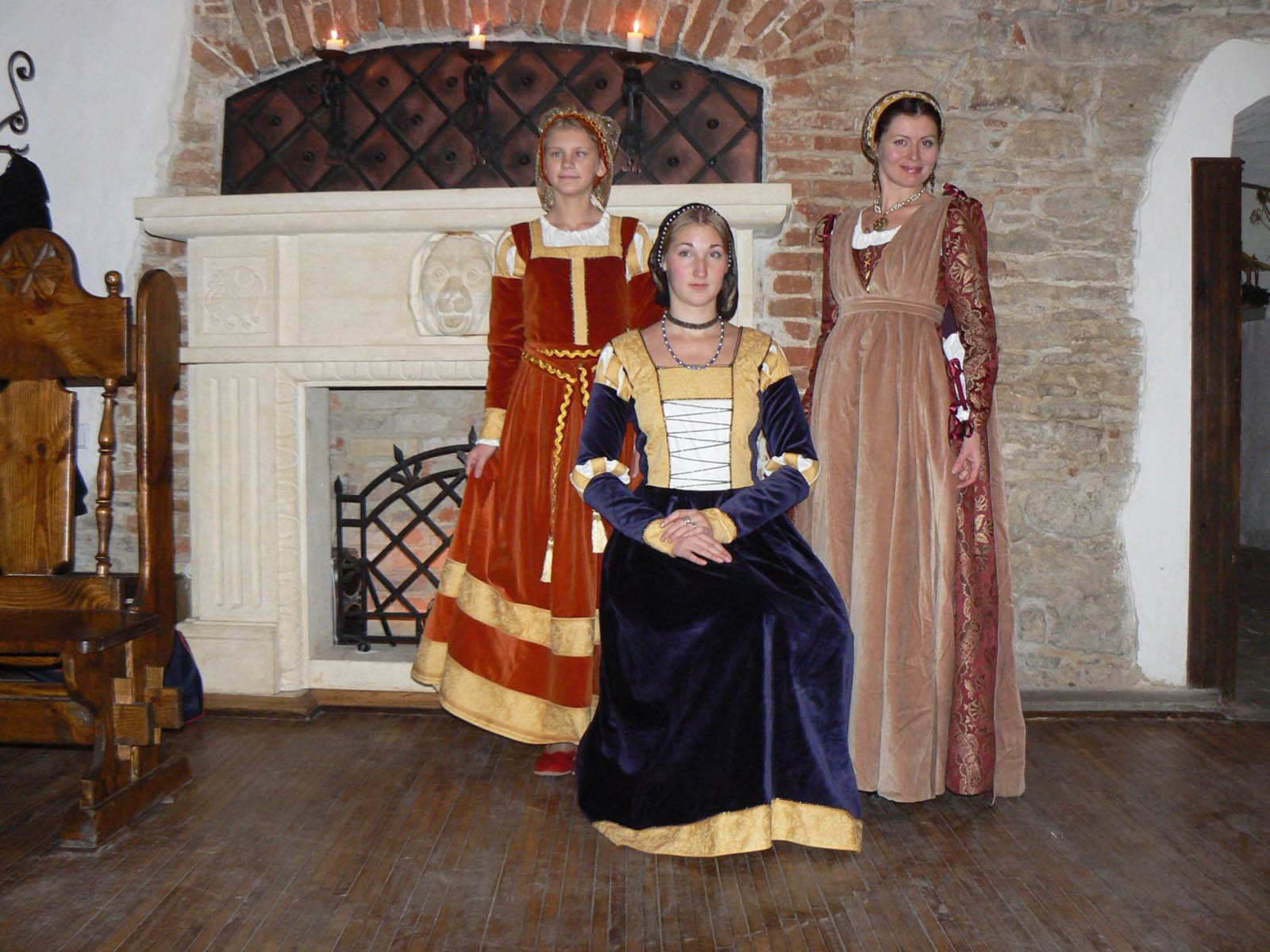 Women's dresses Photogallery made by Steel-mastery.com