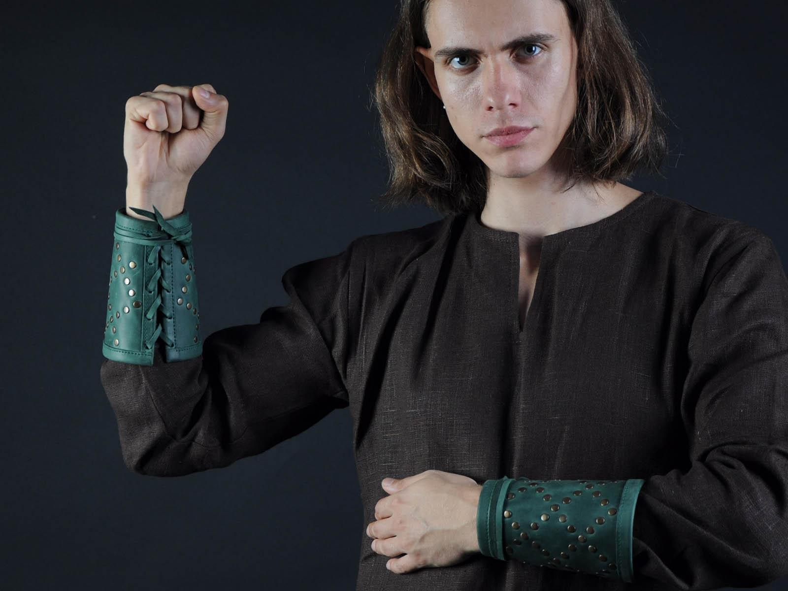 Leather bracers Photogallery made by Steel-mastery.com