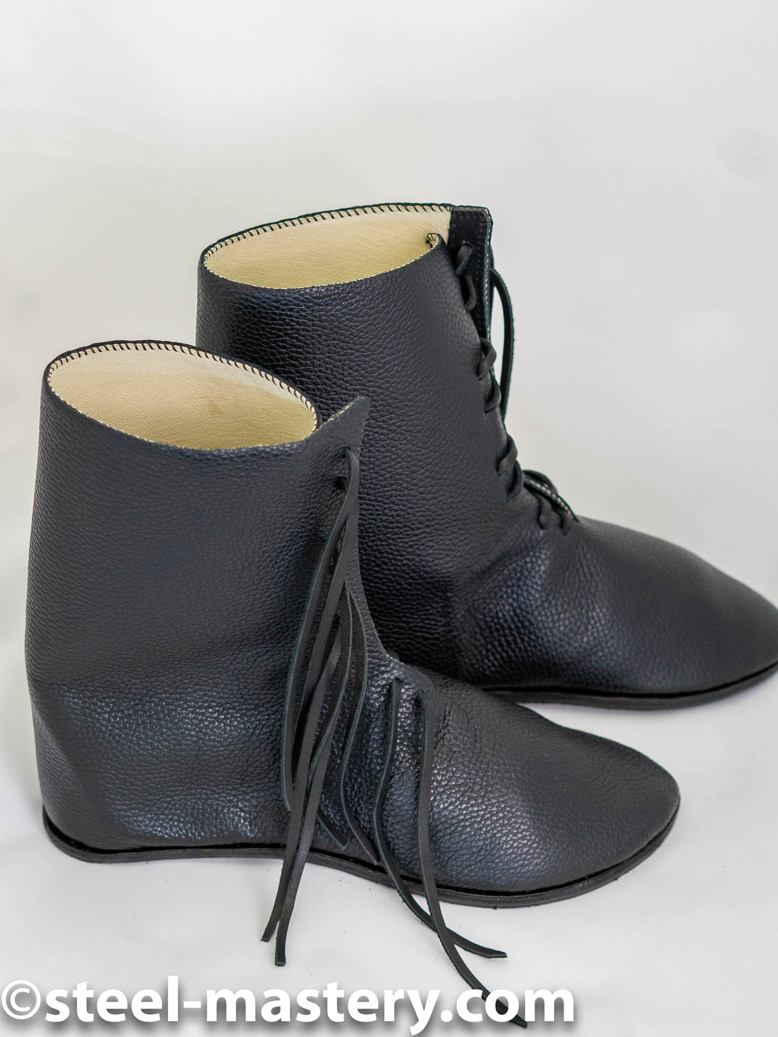 Medieval boots Photogallery made by Steel-mastery.com