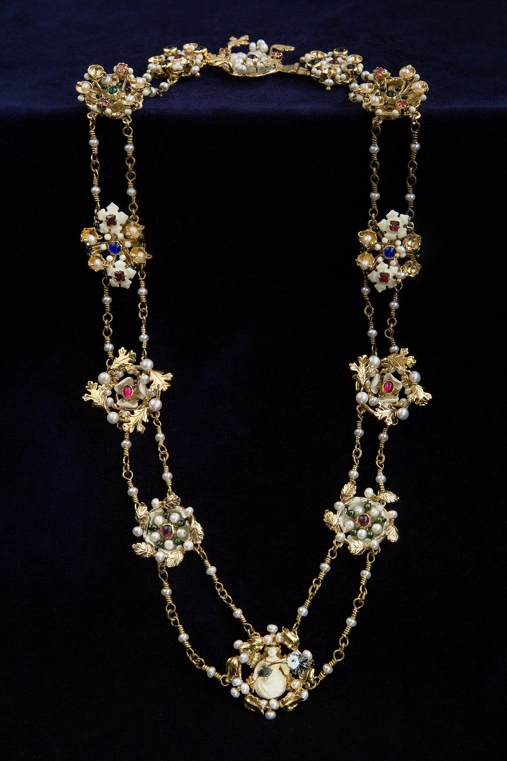 Medieval Knight collar Photogallery made by Steel-mastery.com