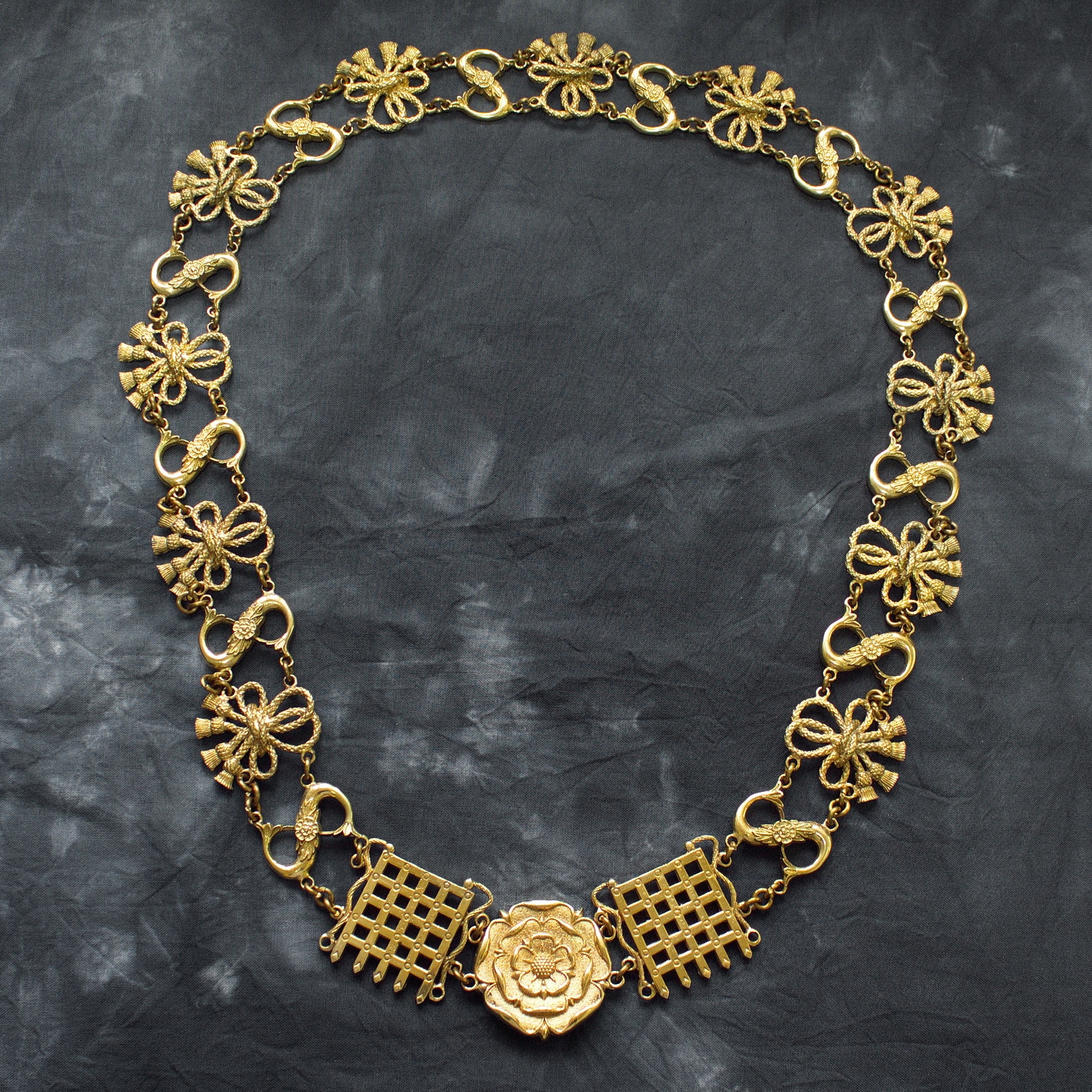 Medieval Knight Collar Photogallery made by Steel-mastery.com