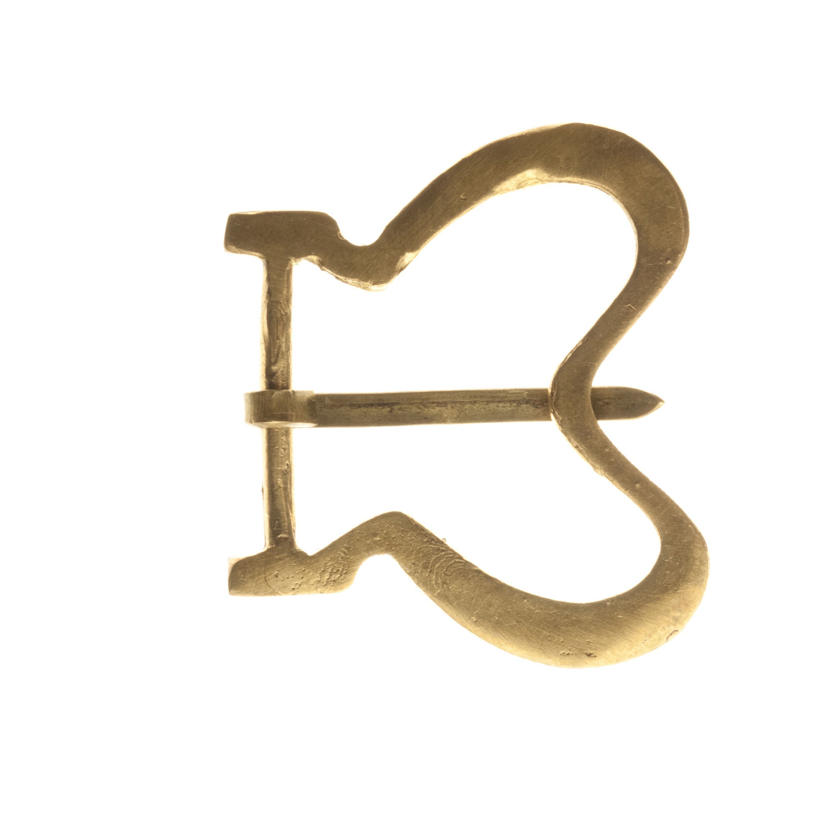 Cast buckles Photogallery made by Steel-mastery.com